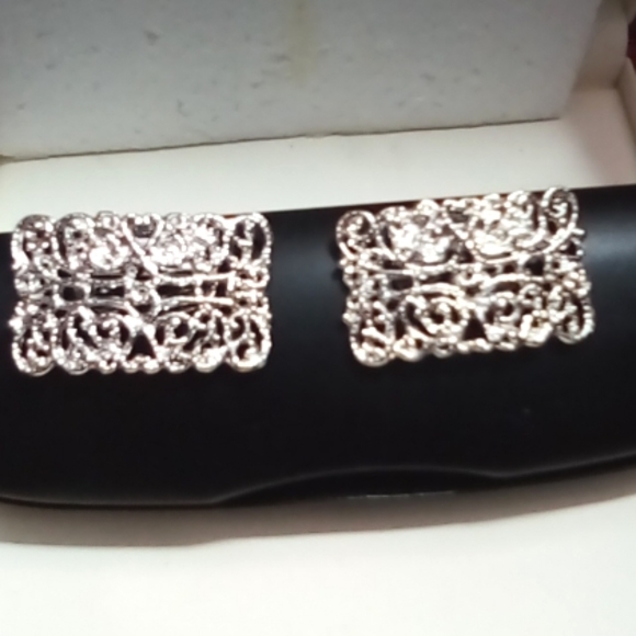 Tiptoe | Jewelry | Stunning Shoe Clips Made By Tiptoe Patpending ...